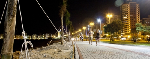 Inaugurada arborização da avenida Beira Mar Norte de Florianópolis