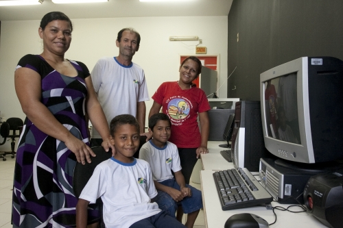 Primeiro dia de aula na rede municipal de Biguaçu com classes completas