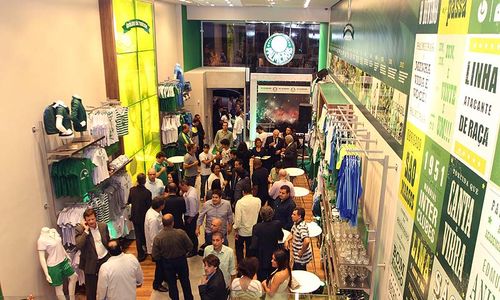 Loja oficial do Palmeiras, Academia Store ganha espaço na internet