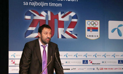 Divac recorda amizade com Petrovic e quer usar esporte por 'mundo ...