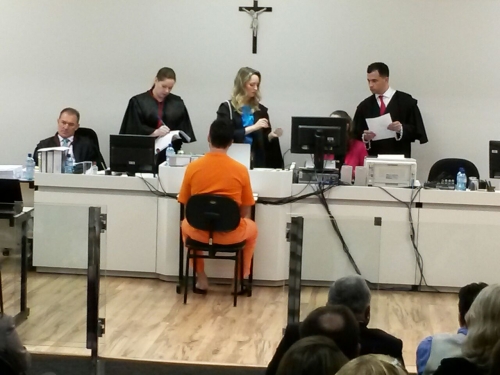 Homem acusado de envenenar esposa vai a julgamento em Pomerode