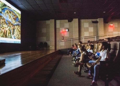 Cinema do CIC recebe quinta temporada do projeto Museus Virtuais