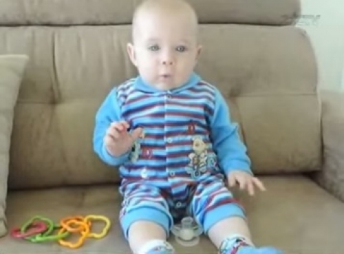 VÍDEO: Bebê de Santa Catarina surpreende por assoviar aos sete meses de ...