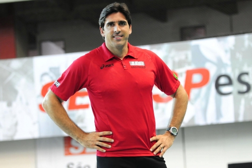 Giovane Gávio dá palestra em São José e fala sobre momento do vôlei ...