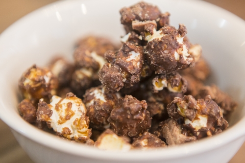 Através de experiência gourmet, catarinense investe em pipocas doces ...