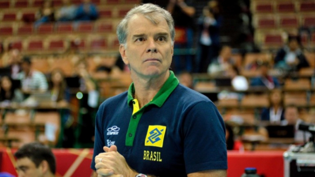 Bernardinho reassume comando da seleção brasileira masculina de vôlei ...