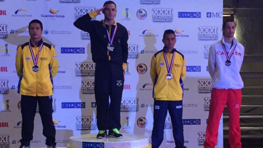 Douglas Brose é pentacampeão do Pan-Americano de caratê