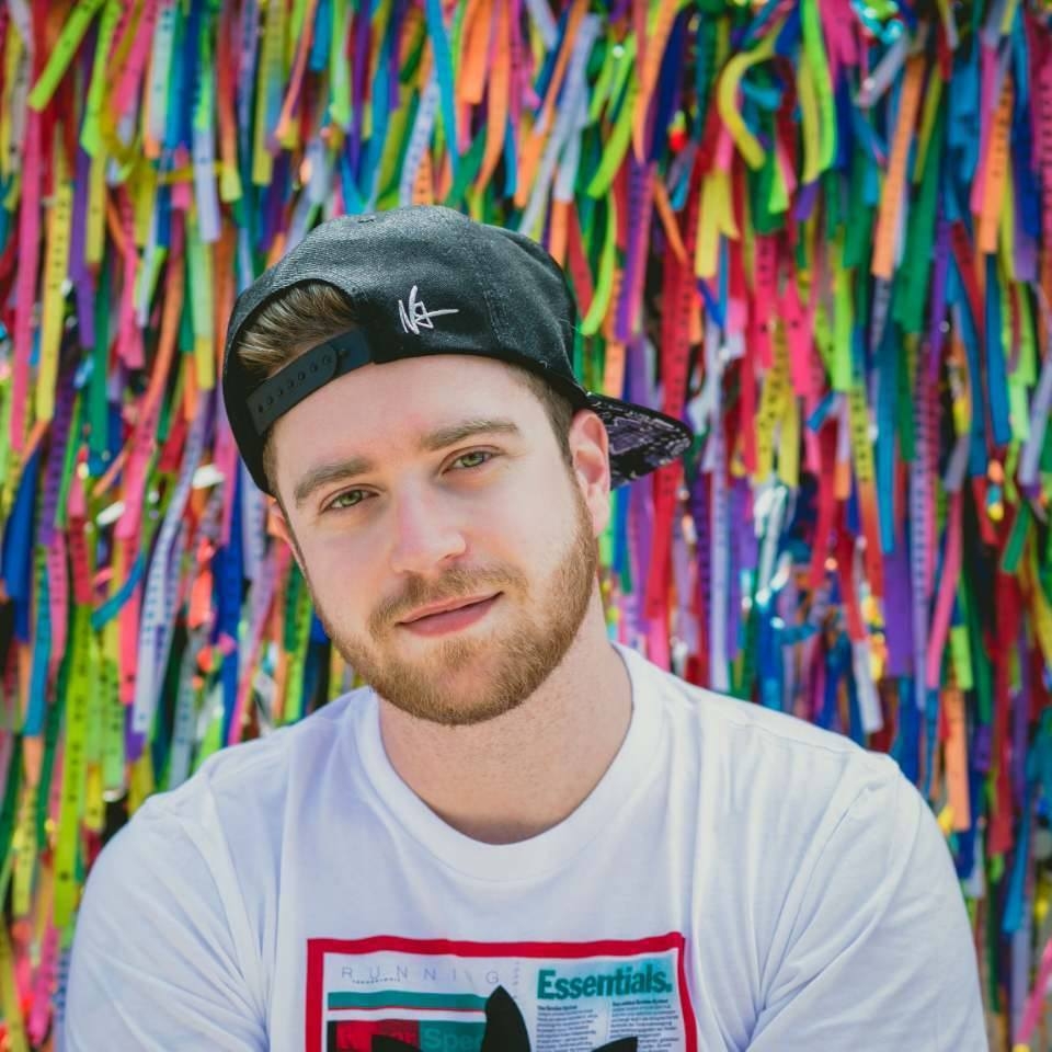 Youtuber Luba participa de bate-papo em São José nesta sexta-feira