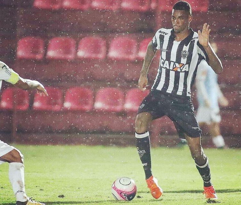 Galo empresta zagueiro da base para o Palmeiras Galo empresta zagueiro da base para o Palmeiras