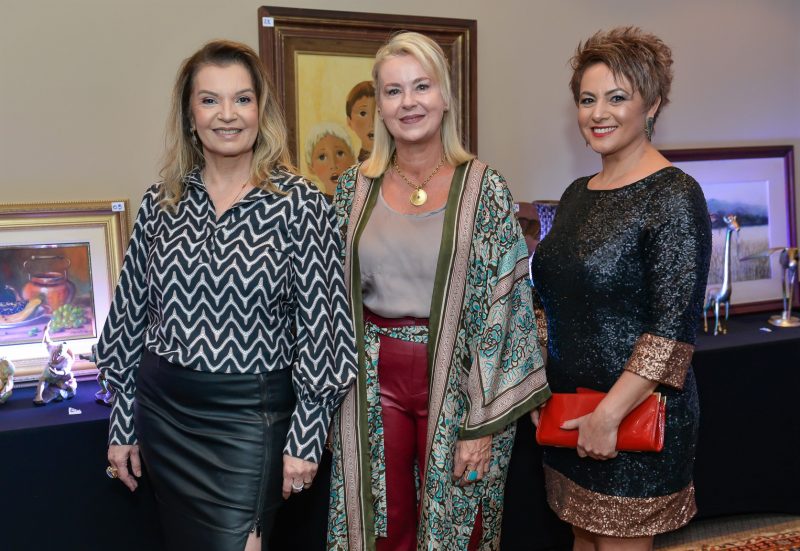 Leilão beneficente do Dia das Mães foi um sucesso