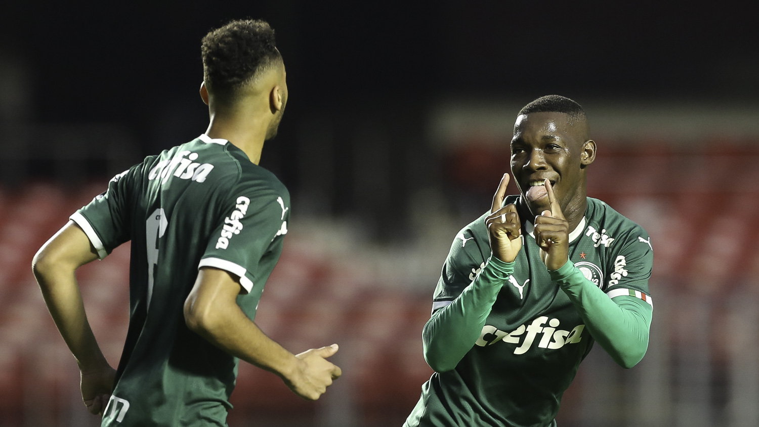 Palmeiras vence o São Paulo no Morumbi pelo Brasileiro sub-20 Palmeiras vence o São Paulo no Morumbi pelo Brasileiro sub-20