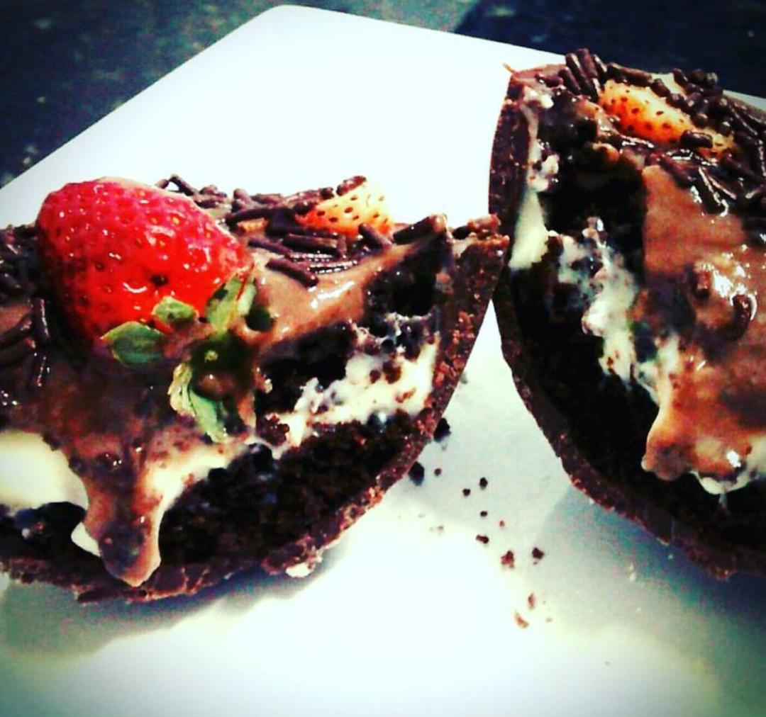 "Bolovo" de colher e pão doce alemão para se deliciar nesta Páscoa