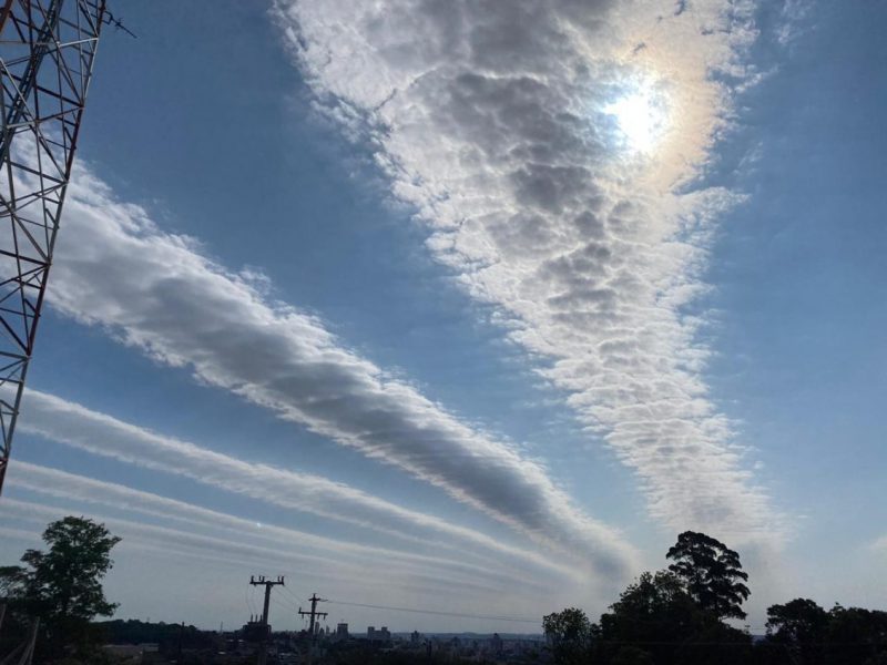 'Nuvens Rolo' chamam atenção de moradores em Chapecó; veja fotos