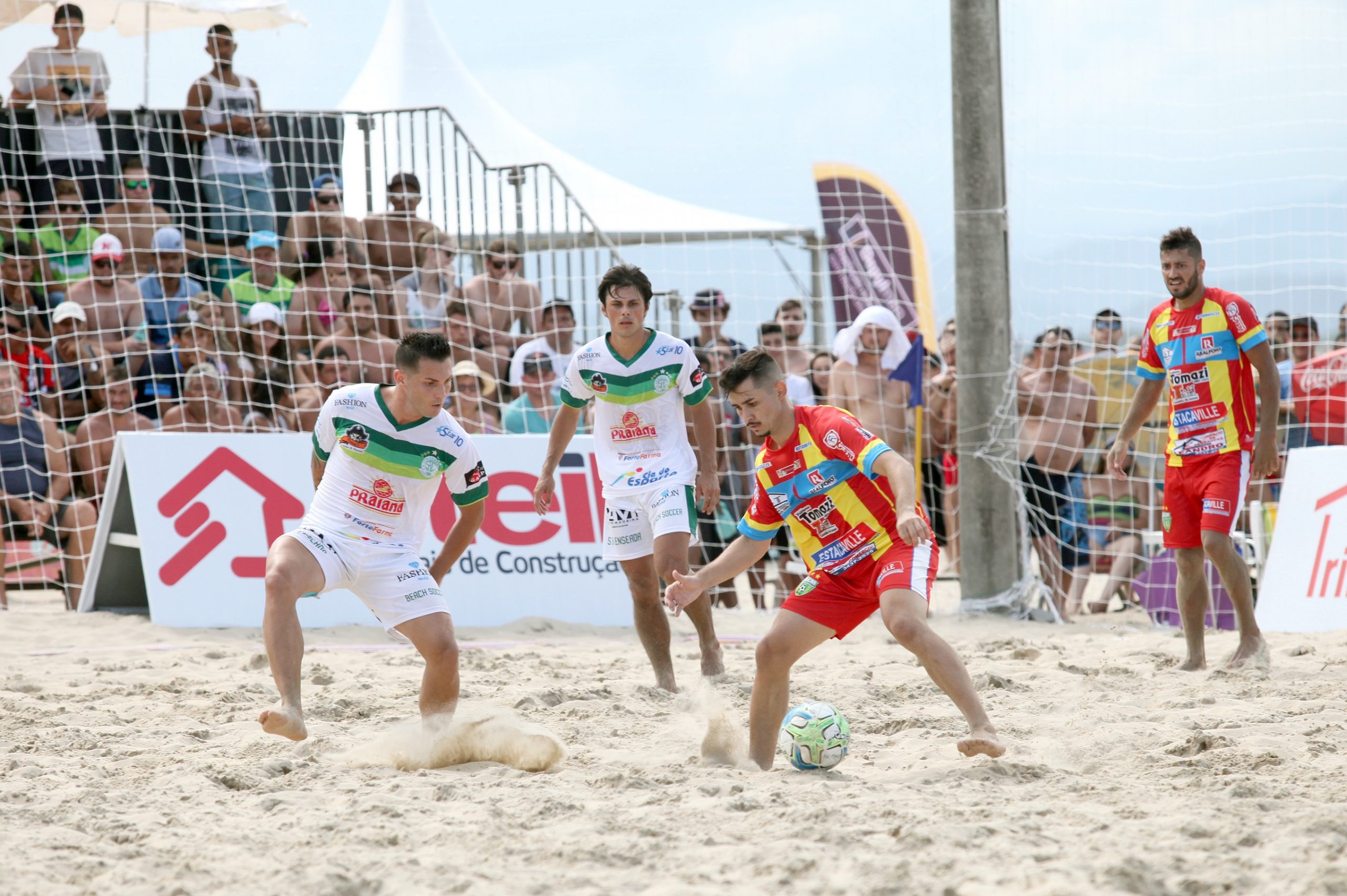 Disputas do Troféu NDTV de Futsal e Taça NDTV de Beach Soccer iniciam ...
