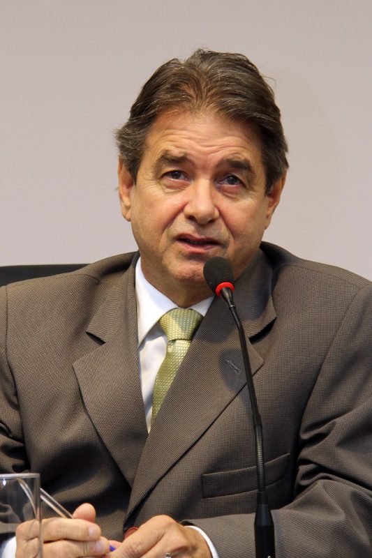 Irmãos e advogados de Joinville morrem de Covid-19 no mesmo dia