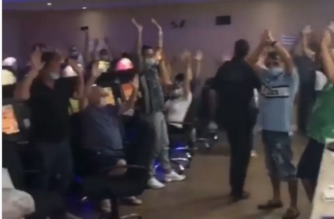 VÍDEO: veja momento em que a polícia invade bingo clandestino com mais ...