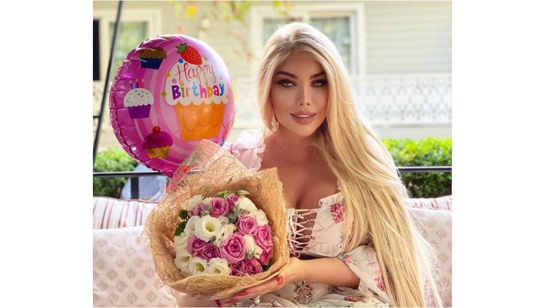 Modelo Transexual Jessica Alves Explica Transplante De útero Penso