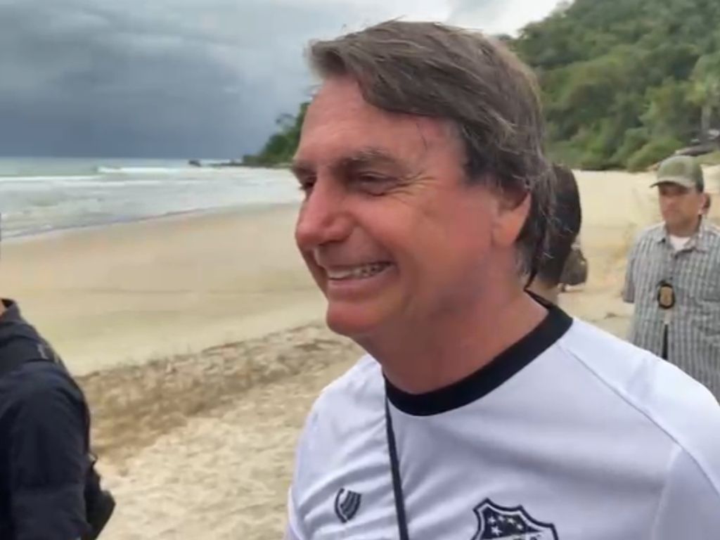 Bolsonaro deve voltar a SC para assistir torneio de beach tennis; veja ...