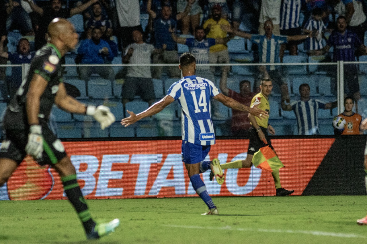 Jogador Do Avaí Emplaca Na Seleção Da Primeira Rodada Do Brasileiro Da