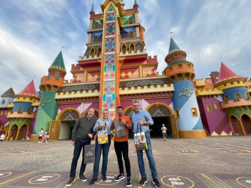 Blumenau e Beto Carrero World firmam parceria para atrair turistas