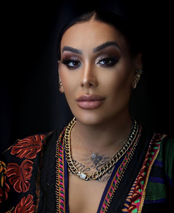 'O Brasil é o país que mais nos mata': MC Trans veio a Blumenau e falou ...