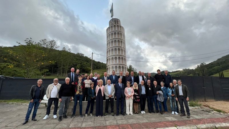 A cidade do Sul de SC que encantou os italianos