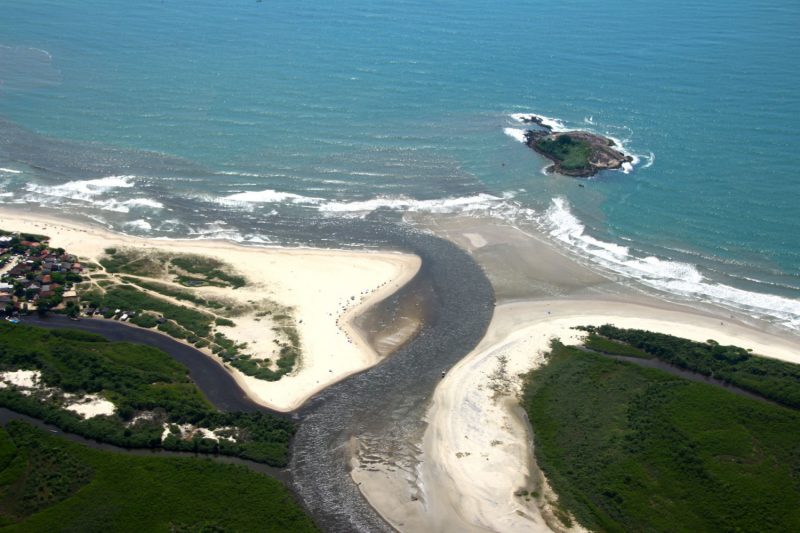 Conheça 9 lugares para curtir o verão em Itapoá