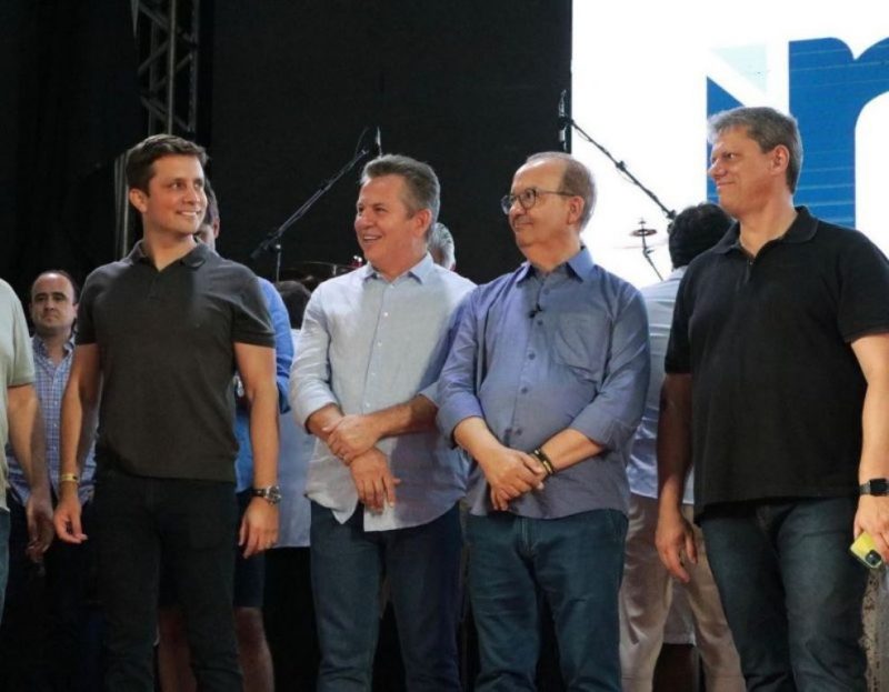 Governadores reunidos em SC