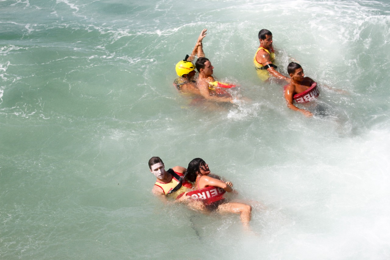 Temporada de verão termina sem mortes por afogamento em praias com ...