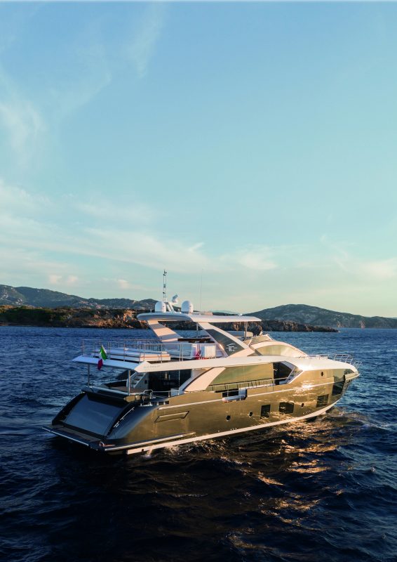 FOTOS: Modelo de iate produzido em SC e usado por Cristiano Ronaldo é ...