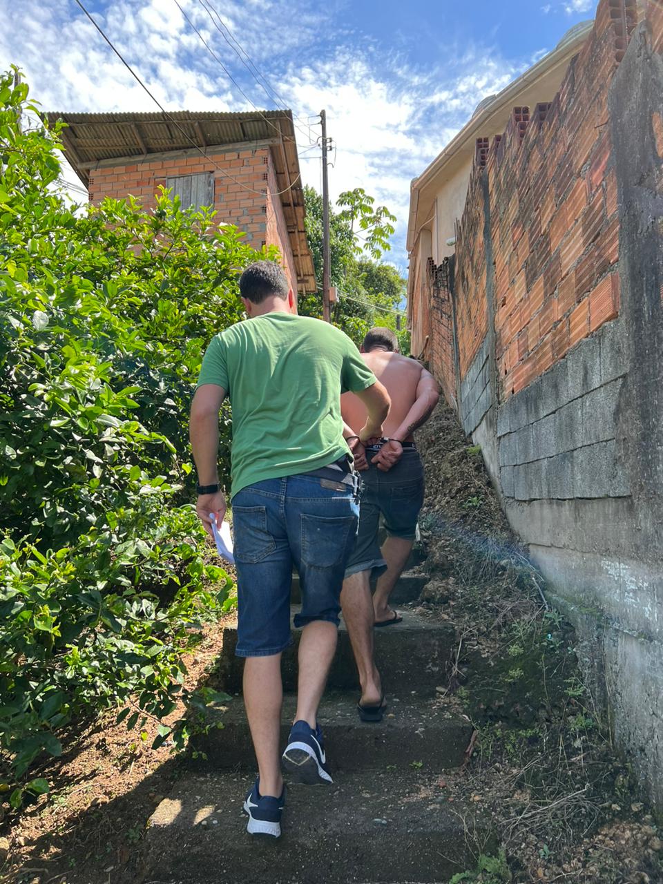 Suspeito De Roubar Motorista De Aplicativo é Preso Em Blumenau