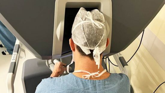 Procedimento inédito é realizado em hospital de Blumenau Procedimento inédito é realizado em hospital de Blumenau