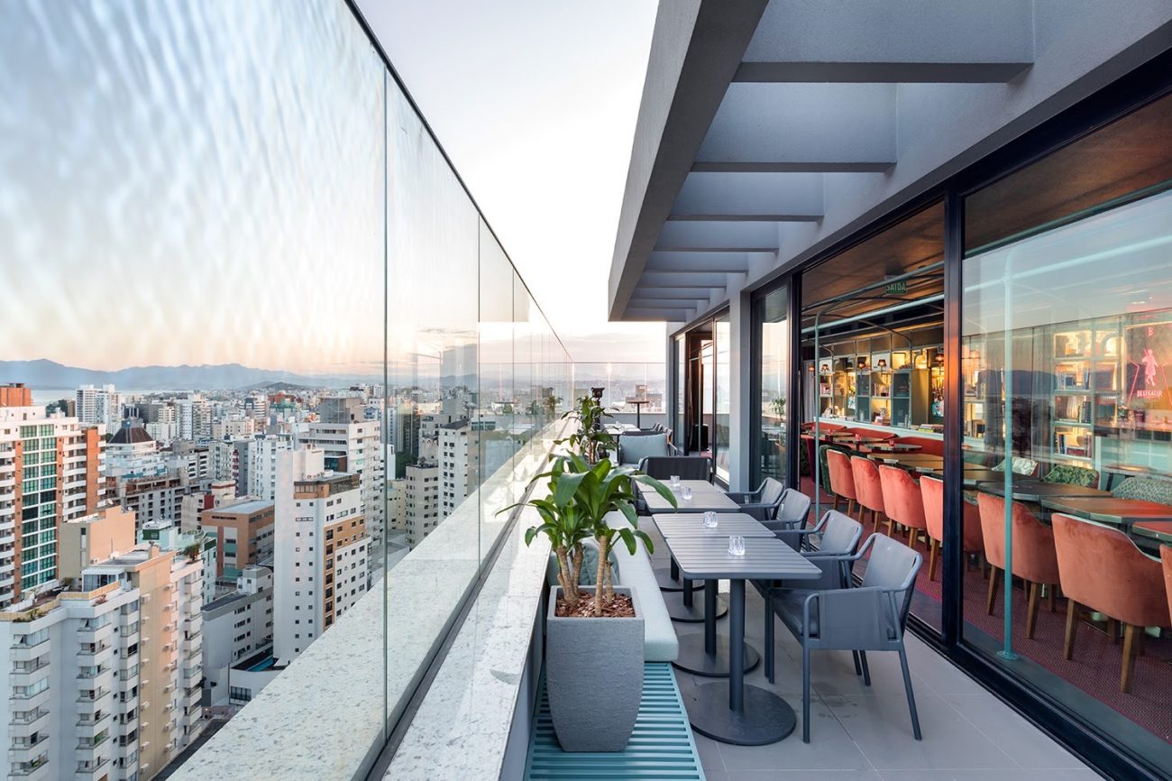 Rooftop: 4 espaços gastronômicos com vista panorâmica para você curtir ...