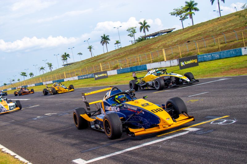 Alfredinho Ibiapina vence corrida na penúltima etapa da Fórmula Delta ...