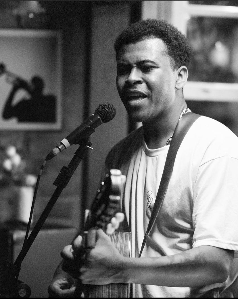 dica de música-gabriel-o'rosa-e-sua-louvada-dança2023