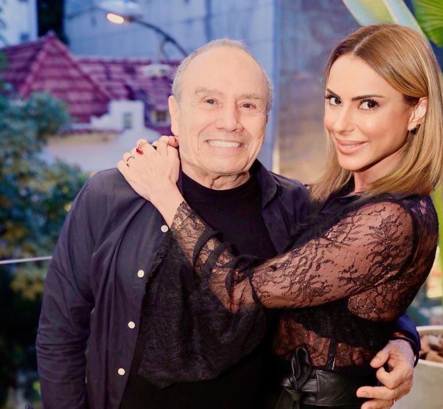 Chip da menopausa: ao ND+, Mari Saade, mulher de Stenio Garcia, exalta ...