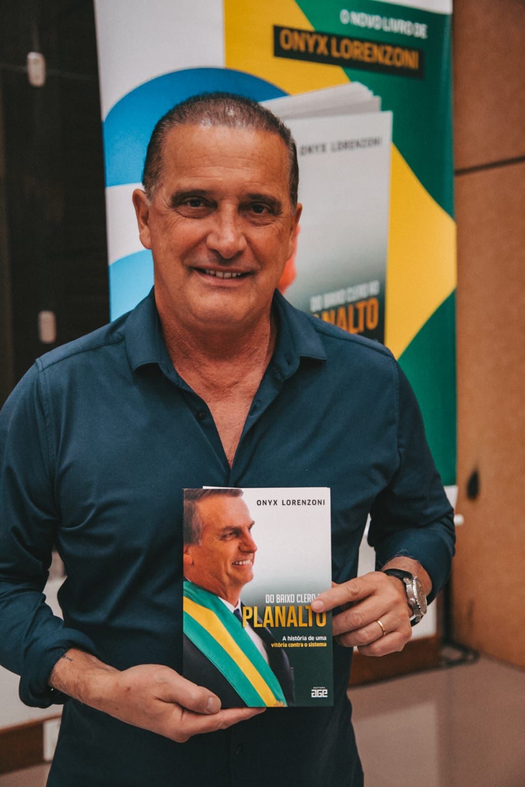 Ex-ministro Onyx Lorenzoni lança hoje livro sobre Bolsonaro em ...