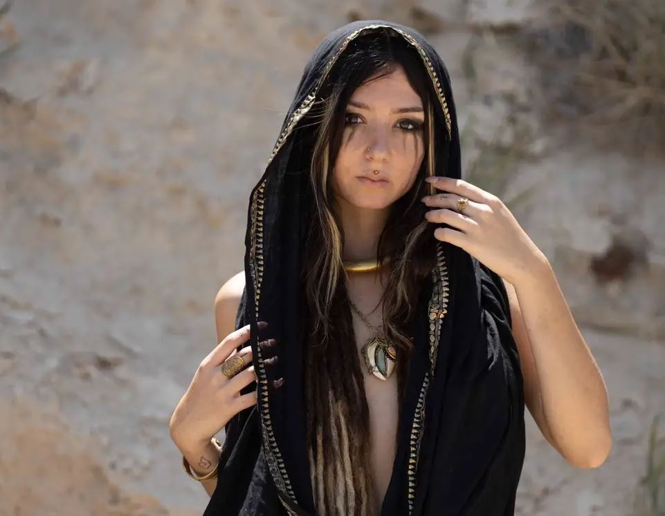 Quem é a DJ alemã sequestrada e morta pelo Hamas