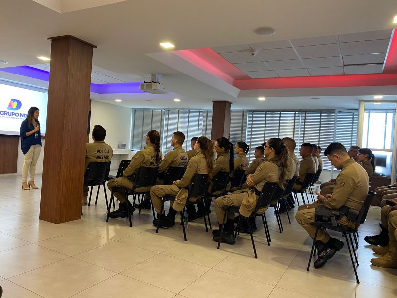 Alunos de comunicação da PMSC visitam Grupo ND nesta quarta-feira
