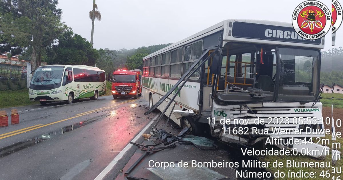 FOTOS: Grave acidente na SC-421 mata jovem de 24 anos e deixa quatro ...