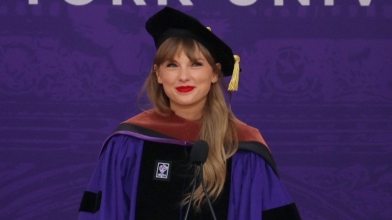 Universidade de Harvard inclui em 2024 curso sobre Taylor Swift no ...