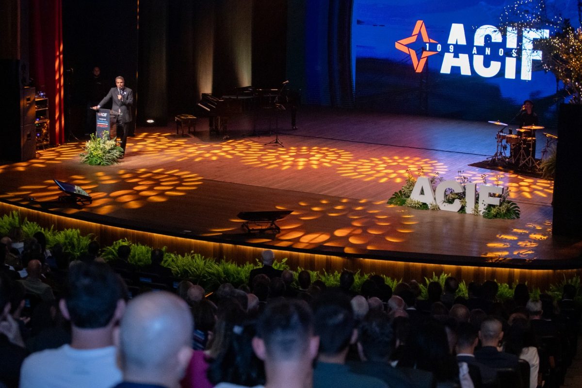 Acif celebra 109 anos com entrega de medalhas