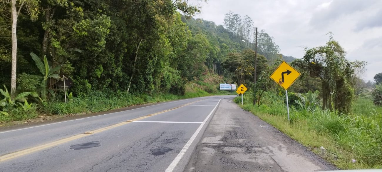 Pavimentação em rodovia entre Blumenau e Pomerode é entregue