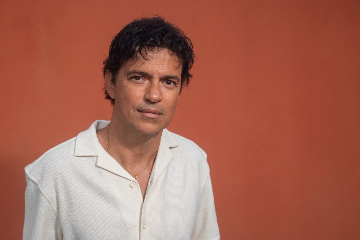 Jorge Vercillo celebra 30 anos de carreira com show em Joinville