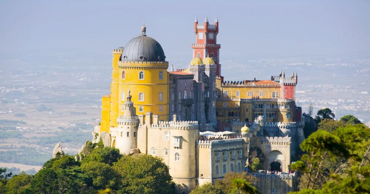 Conheça os 11 palácios mais impressionantes do mundo