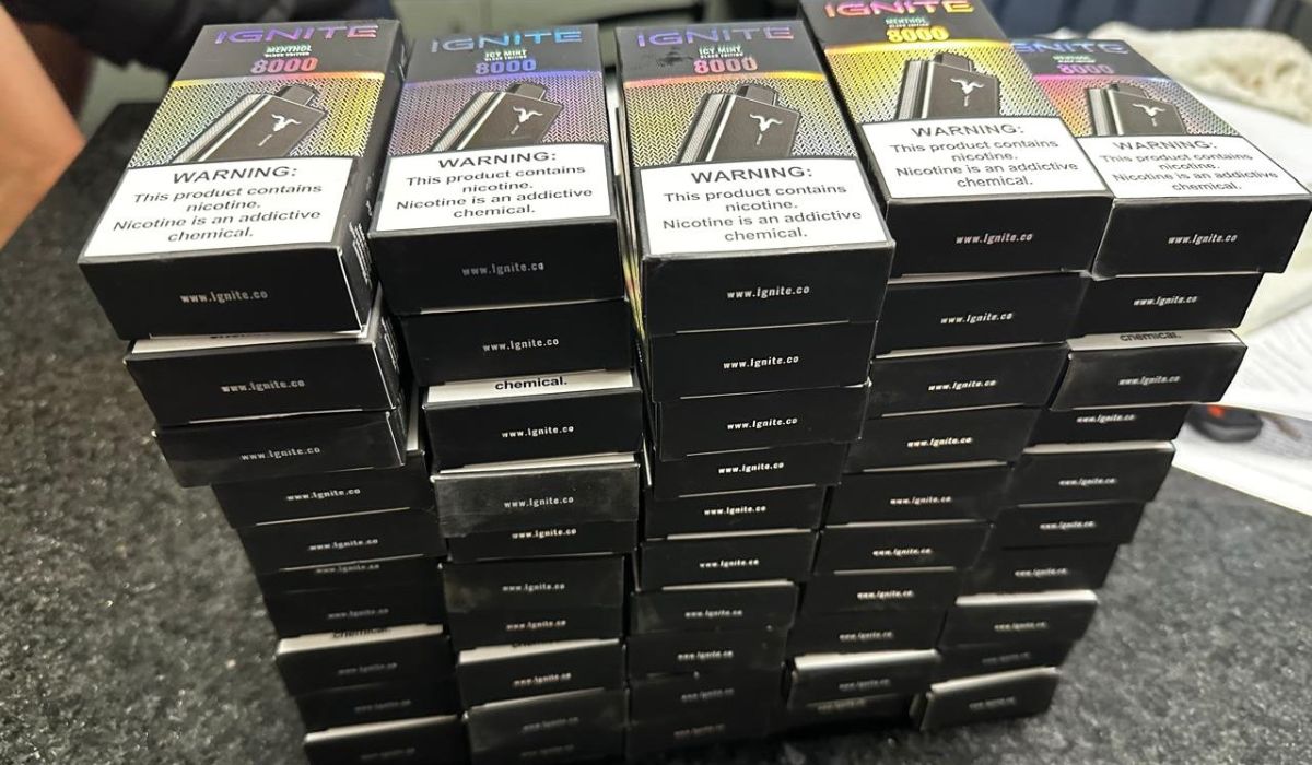 Polícia Federal desarma comércio ilegal de vapes em Chapecó