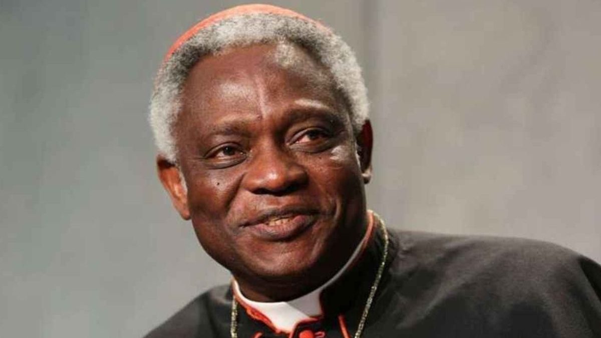 Quem é Peter Turkson, cotado para ser o primeiro papa negro