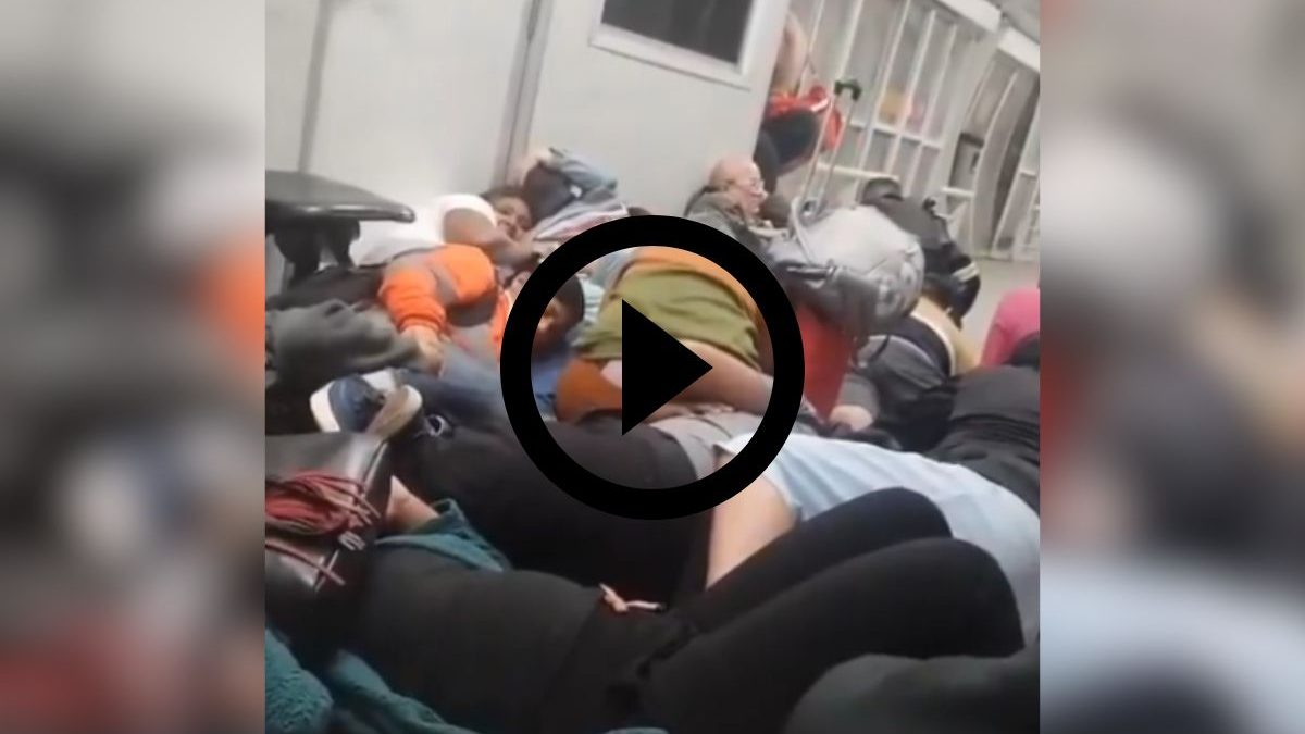 VÍDEO: Passageiros se jogam no chão durante tiroteio no RJ