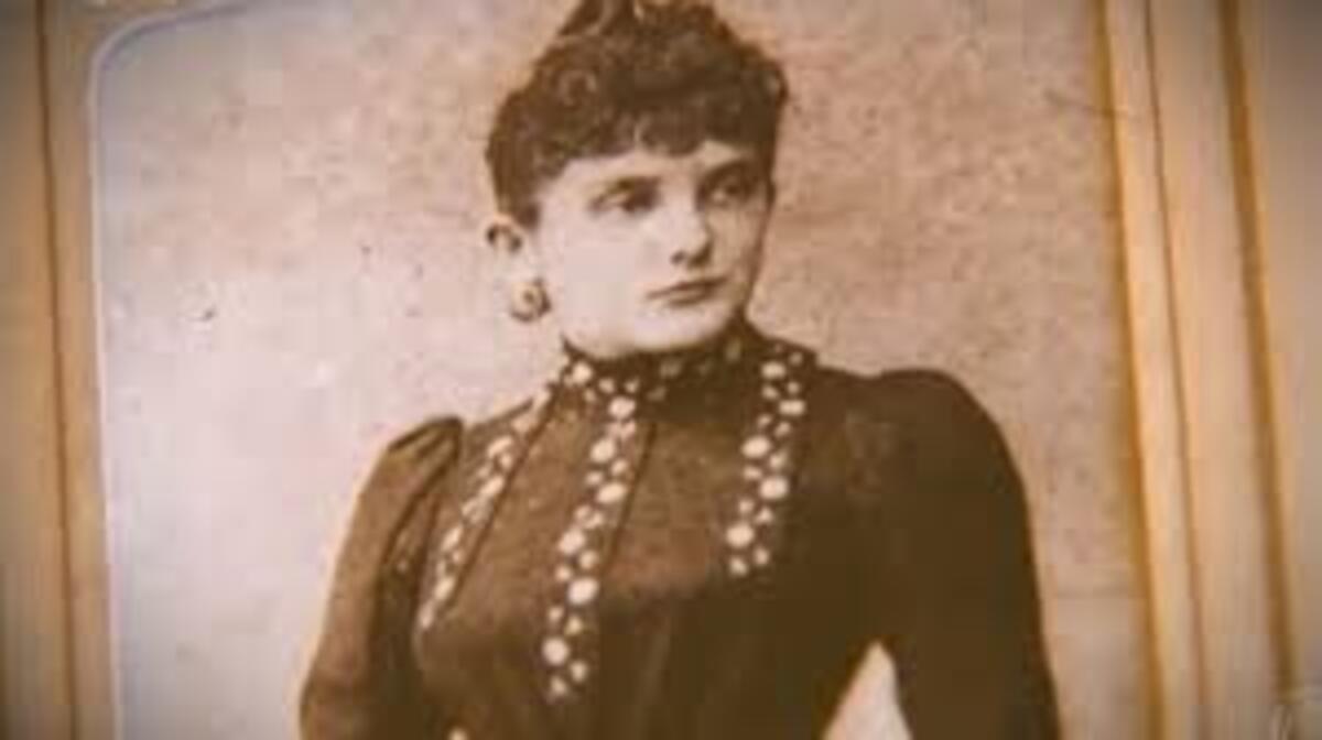 A história real da Loira do Banheiro: quem foi Maria Augusta