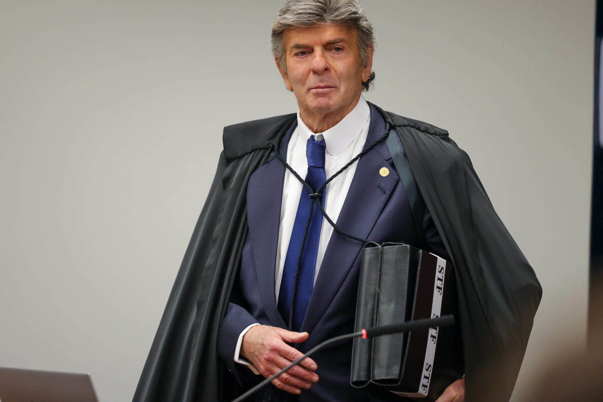 Sem Fux, STF começa a julgar recurso de Bolsonaro nesta sexta (7)